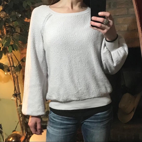American Eagle Outfitters | Sweaters | American Eagle Sweater | Poshmark